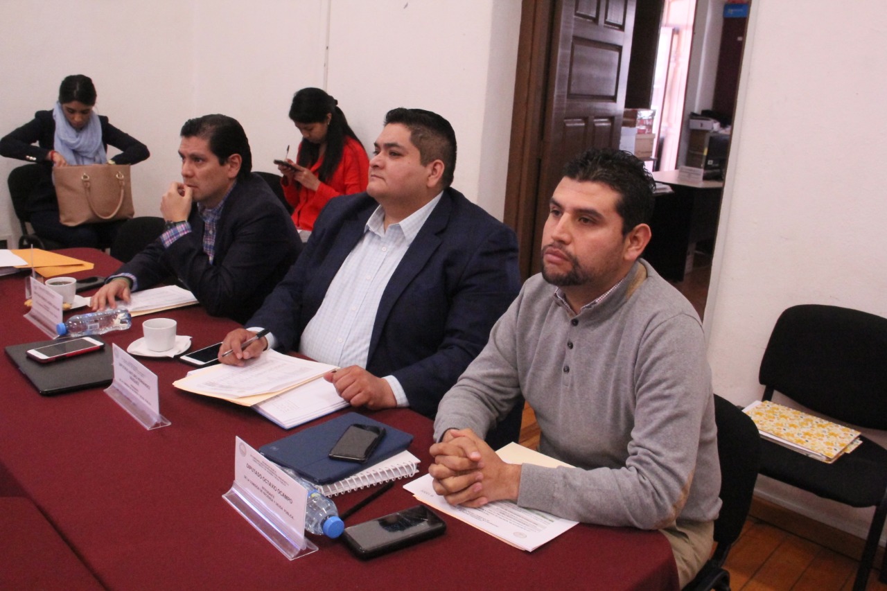 Dictaminadas en comisiones, 104 iniciativas de leyes de ingresos ... Dictaminadas en comisiones, 104 iniciativas de leyes de ingresos ...