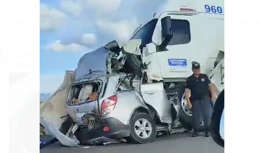 Choque De Tráiler Y Camioneta Deja Un Muerto En Cuitzeo Quadratín