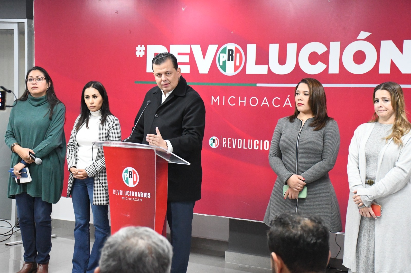 Congreso no puede ser más un mercado de favores políticos: Memo ... Congreso no puede ser más un mercado de favores políticos: Memo ...