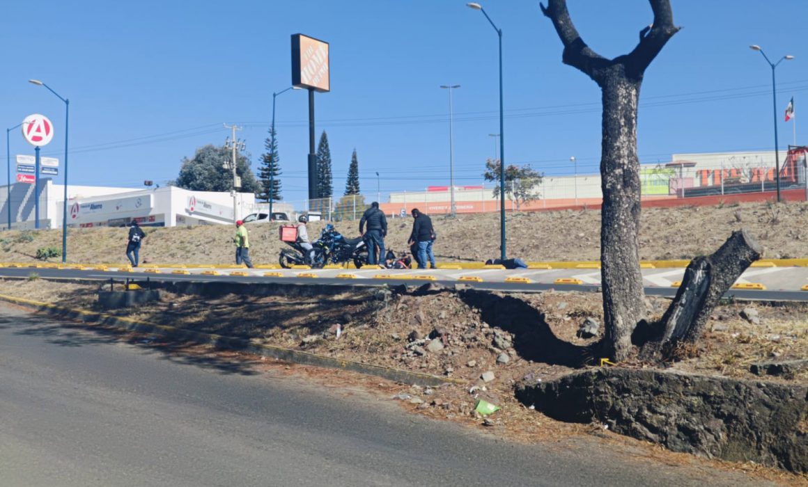Accidente De Moto Deja 2 Lesionados En Salida A Mil Cumbres Quadratín